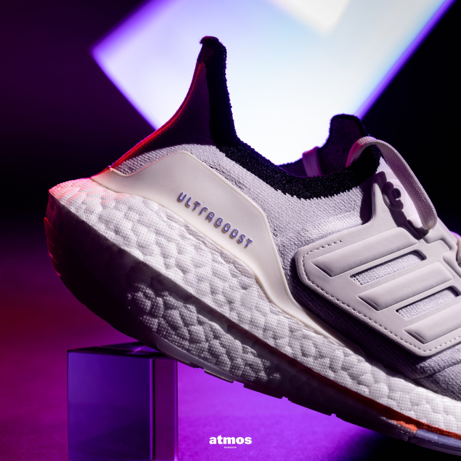 ADIDAS ULTRABOOST 22 W สุดยอดสนีกเกอร์แห่งยุคที่สุดทั้งสมรรถนะการวิ่ง ...